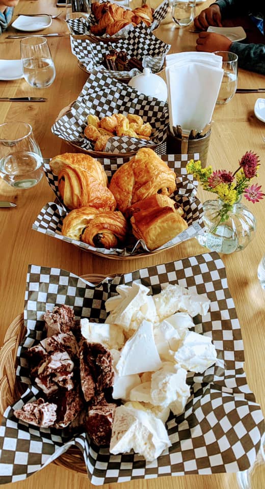 Montreal – A European Experience within Canada – Drop Of Golden Sun